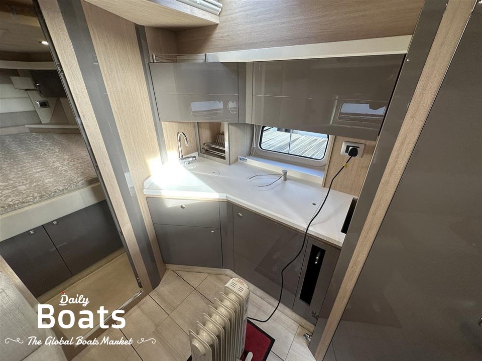 2019 Cranchi Z35 for sale. View price, photos and Buy 2019 Cranchi Z35 ...