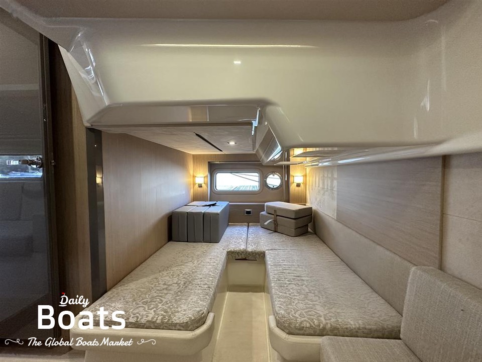 2019 Cranchi Z35 for sale. View price, photos and Buy 2019 Cranchi Z35 ...