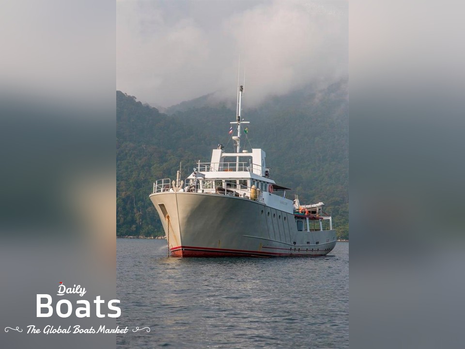 1978 Custom 26M Expedition Trawler for sale. View price, photos and Buy ...