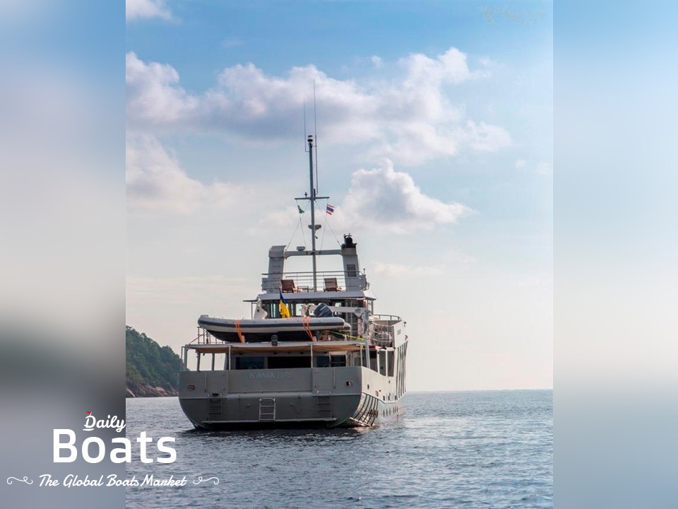 1978 Custom 26M Expedition Trawler for sale. View price, photos and Buy ...