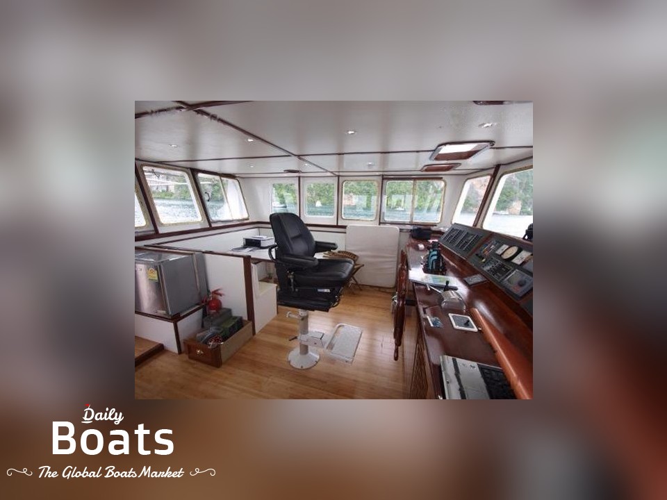 1978 Custom 26M Expedition Trawler for sale. View price, photos and Buy ...