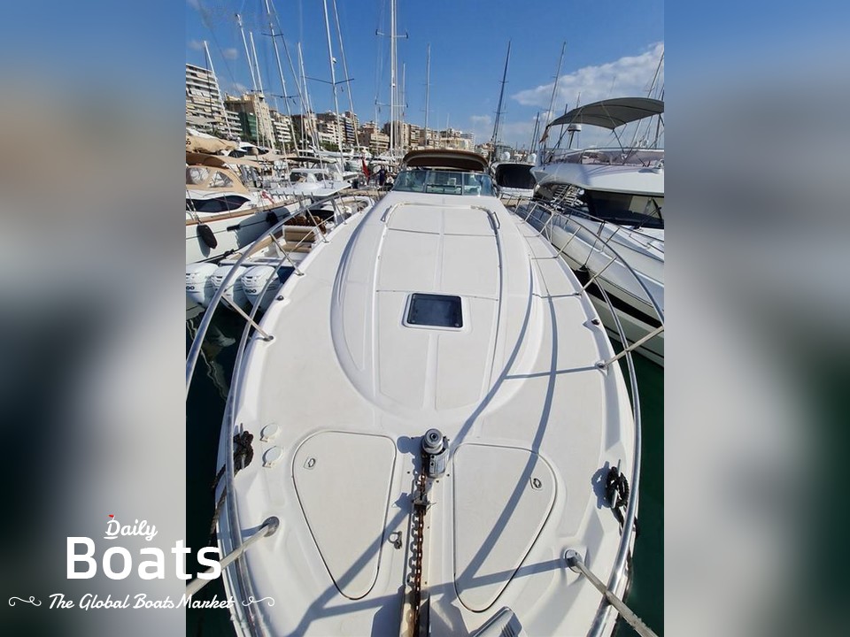 2001 Sea Ray Boats 555 Sundancer for sale. View price, photos and Buy ...