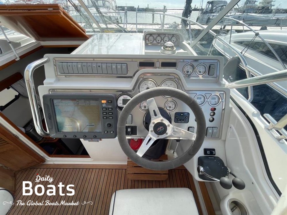 2004 Nimbus 30 Nova for sale. View price, photos and Buy 2004 Nimbus 30 ...