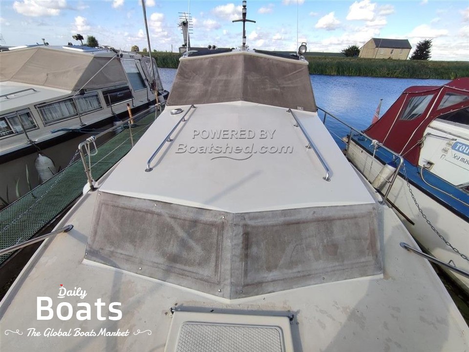 1978 Freeman 33 Sedan for sale. View price, photos and Buy 1978 Freeman ...