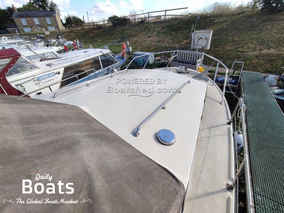 1978 Freeman 33 Sedan for sale. View price, photos and Buy 1978 Freeman ...