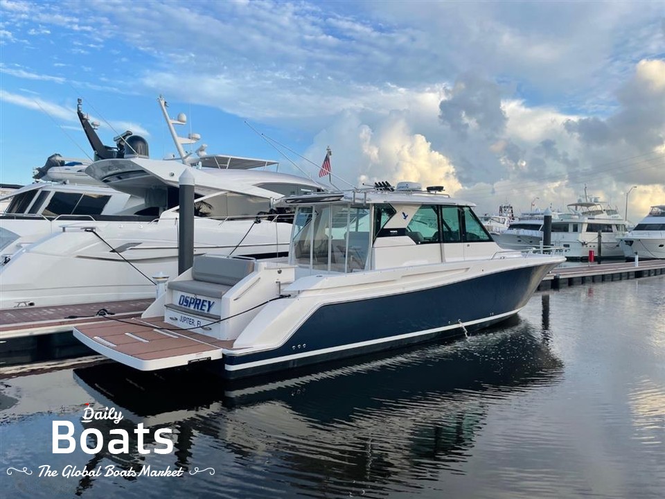 2016 Tiara Yachts Q44 for sale. View price, photos and Buy 2016 Tiara ...