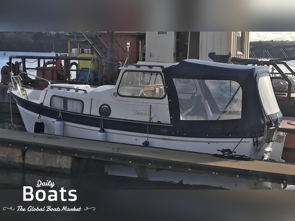 1997 Hardy Motor Boats Pilot 20 for sale. View price, photos and Buy ...