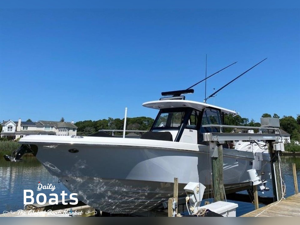 2021 Everglades 335 Center Console for sale. View price, photos and Buy ...