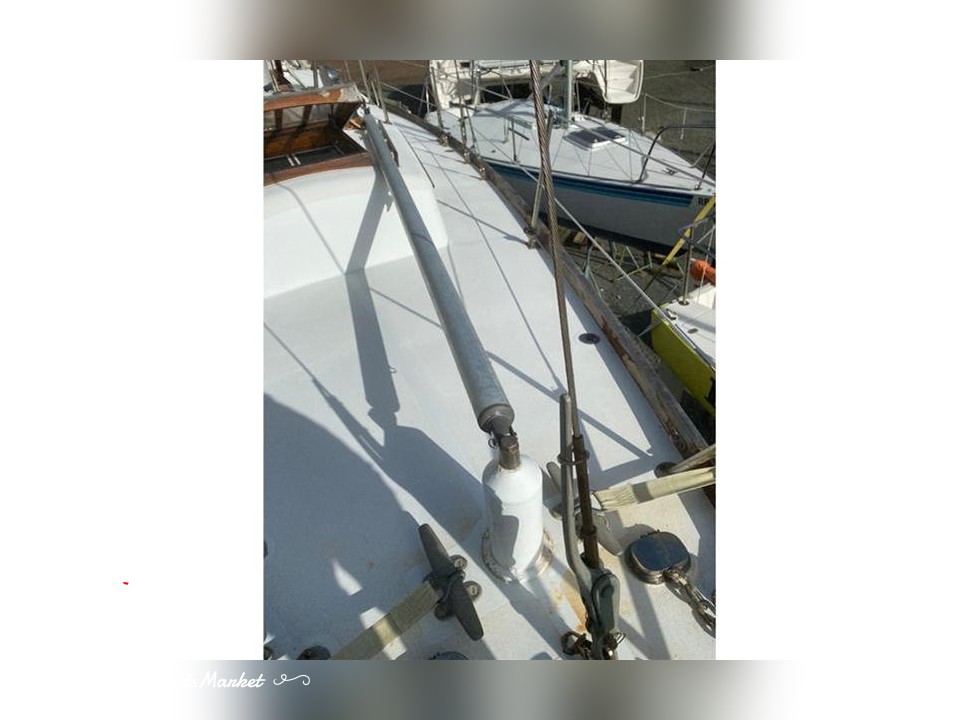 1980 Bristol Yachts 40 for sale. View price, photos and Buy 1980 ...