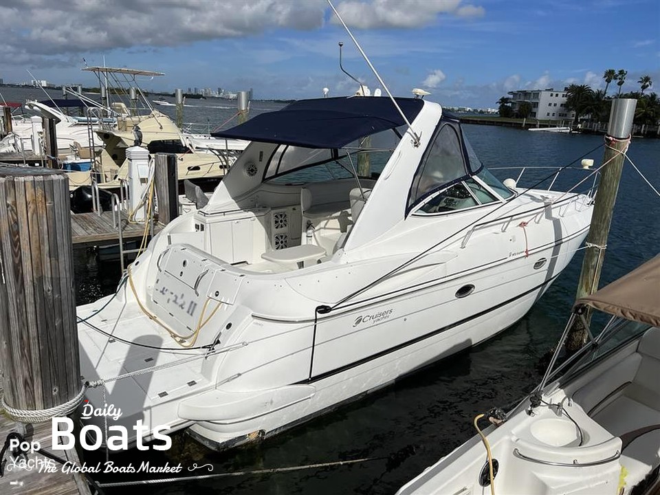 2001 Cruisers Yachts 3672 for sale. View price, photos and Buy 2001 ...