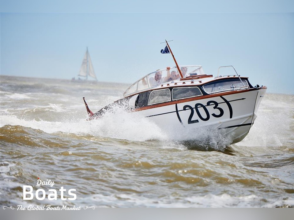 1967 Fairey Huntsman 28 for sale. View price, photos and Buy 1967 ...