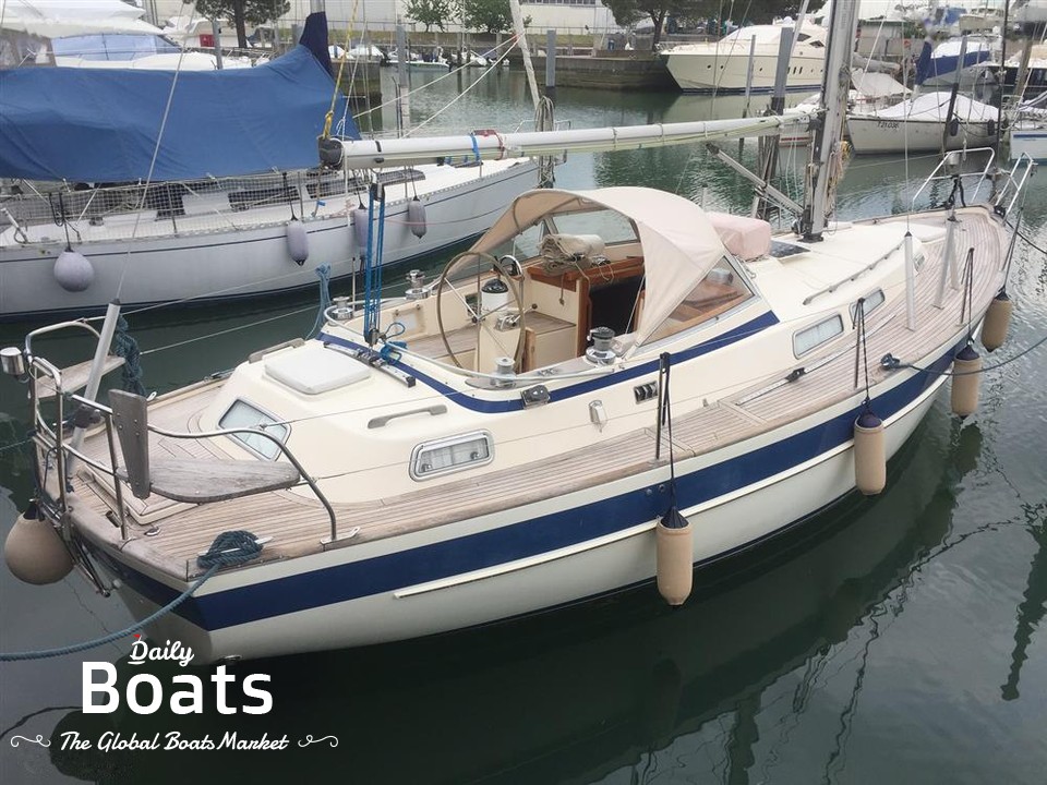 1990 Hallberg Rassy 36 for sale. View price, photos and Buy 1990 ...