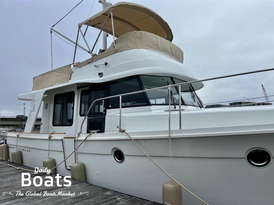 2015 Bénéteau Boats Swift Trawler 34 for sale. View price, photos and ...