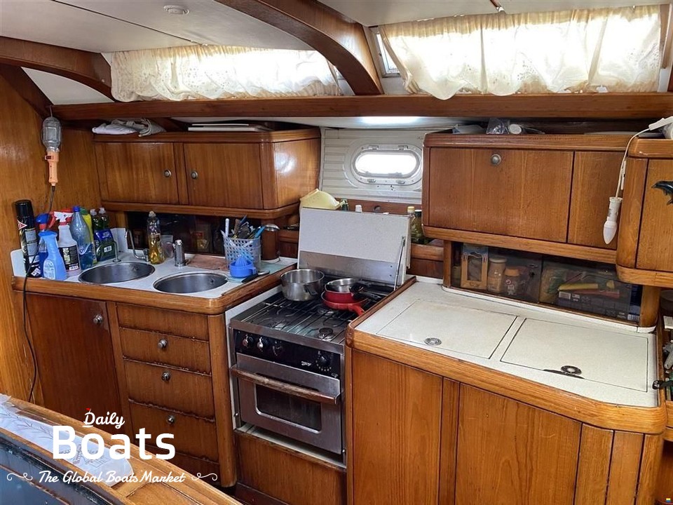 1992 Jeanneau Sun Odyssey 47 for sale. View price, photos and Buy 1992 ...