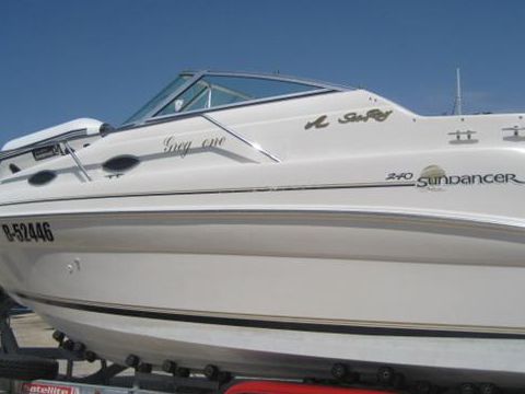 1999 Sea Ray 240 Da for sale. View price, photos and Buy 1999 Sea Ray ...