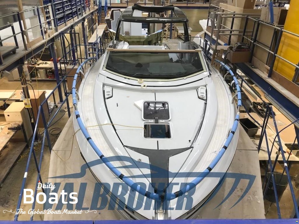 2022 Fairline 33 for sale. View price, photos and Buy 2022 Fairline 33 ...