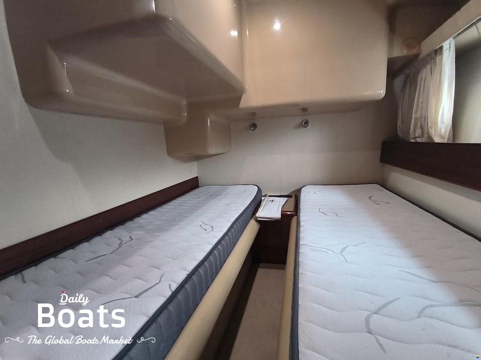 2000 Ferretti 430 for sale. View price, photos and Buy 2000 Ferretti ...