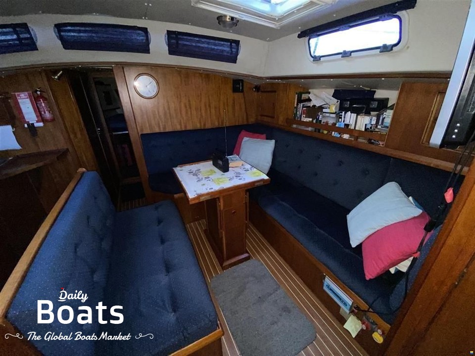 1993 Trident Warrior 40 for sale. View price, photos and Buy 1993 ...