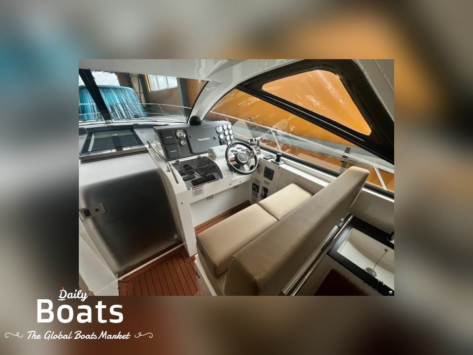 2010 Sealine Sc 35 for sale. View price, photos and Buy 2010 Sealine Sc ...