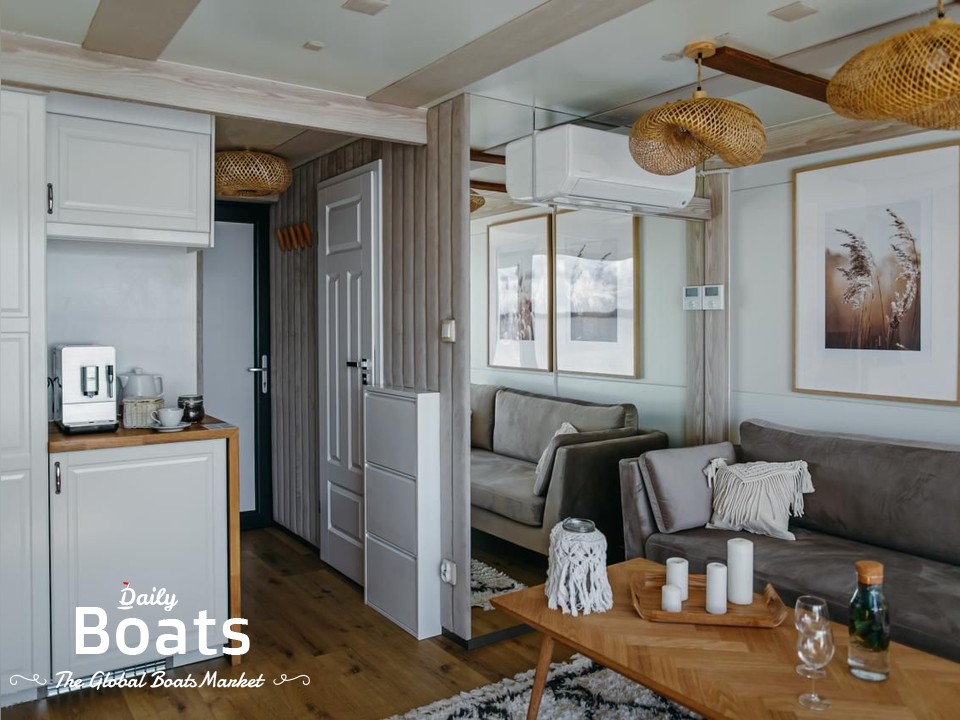 2022 HT Houseboats Ht4 for sale. View price, photos and Buy 2022 HT ...