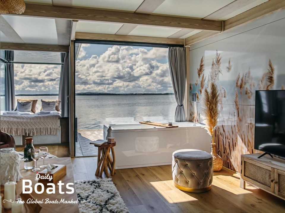 2022 HT Houseboats Ht4 for sale. View price, photos and Buy 2022 HT ...