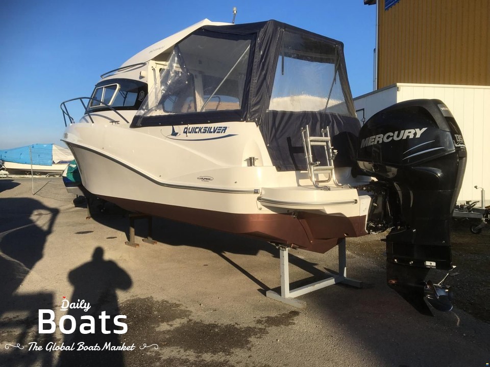 2011 Quicksilver 640 Week End à vendre. Voir le prix, les photos et ...