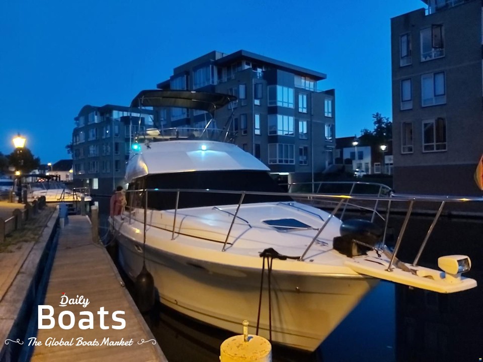 1992 Bayliner 3688 Motoryacht for sale. View price, photos and Buy 1992 ...