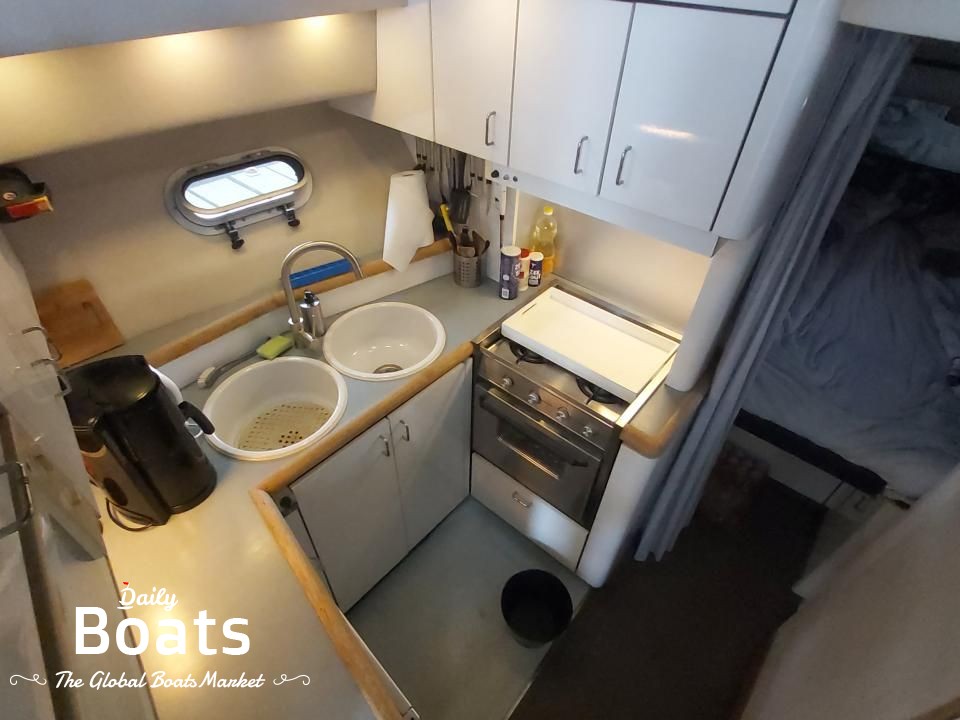 1992 Bayliner 3688 Motoryacht for sale. View price, photos and Buy 1992 ...