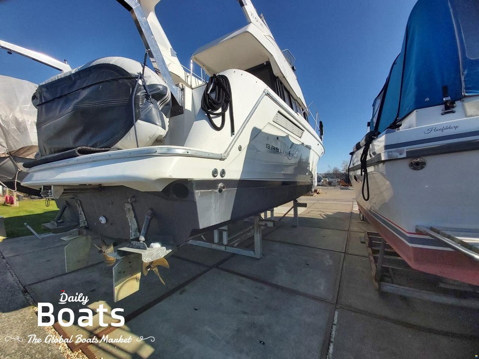 1992 Bayliner 3688 Motoryacht for sale. View price, photos and Buy 1992 ...