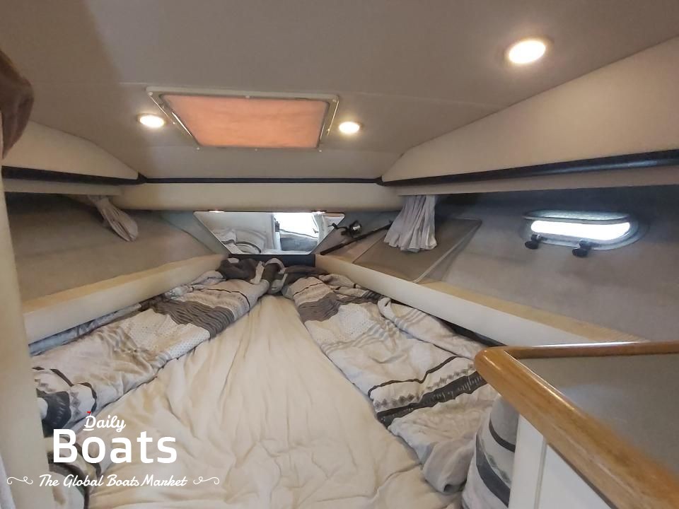 1992 Bayliner 3688 Motoryacht for sale. View price, photos and Buy 1992 ...