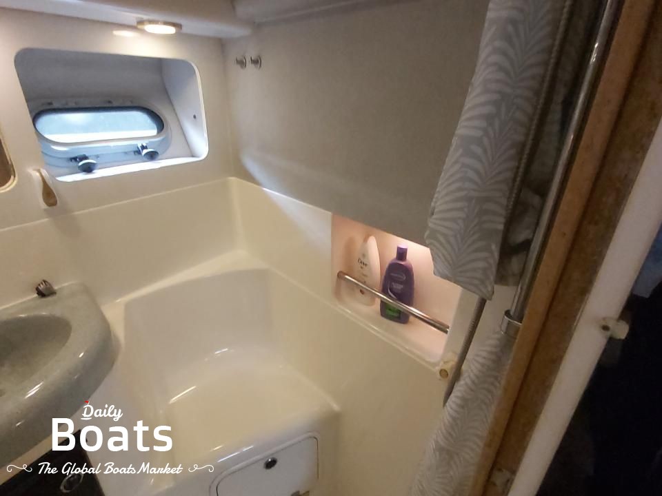 1992 Bayliner 3688 Motoryacht for sale. View price, photos and Buy 1992 ...