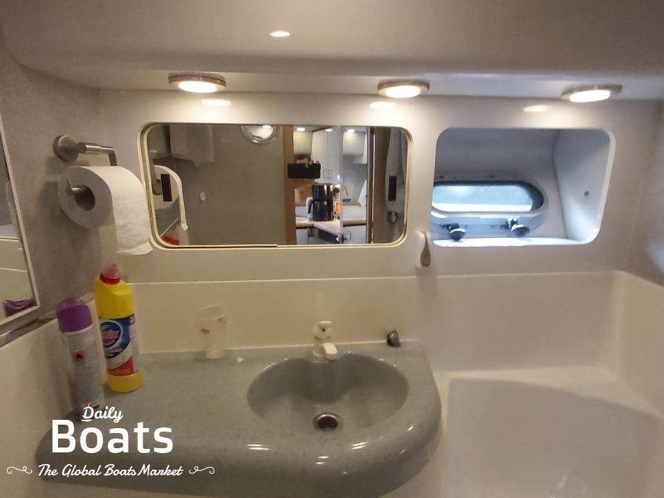 1992 Bayliner 3688 Motoryacht for sale. View price, photos and Buy 1992 ...