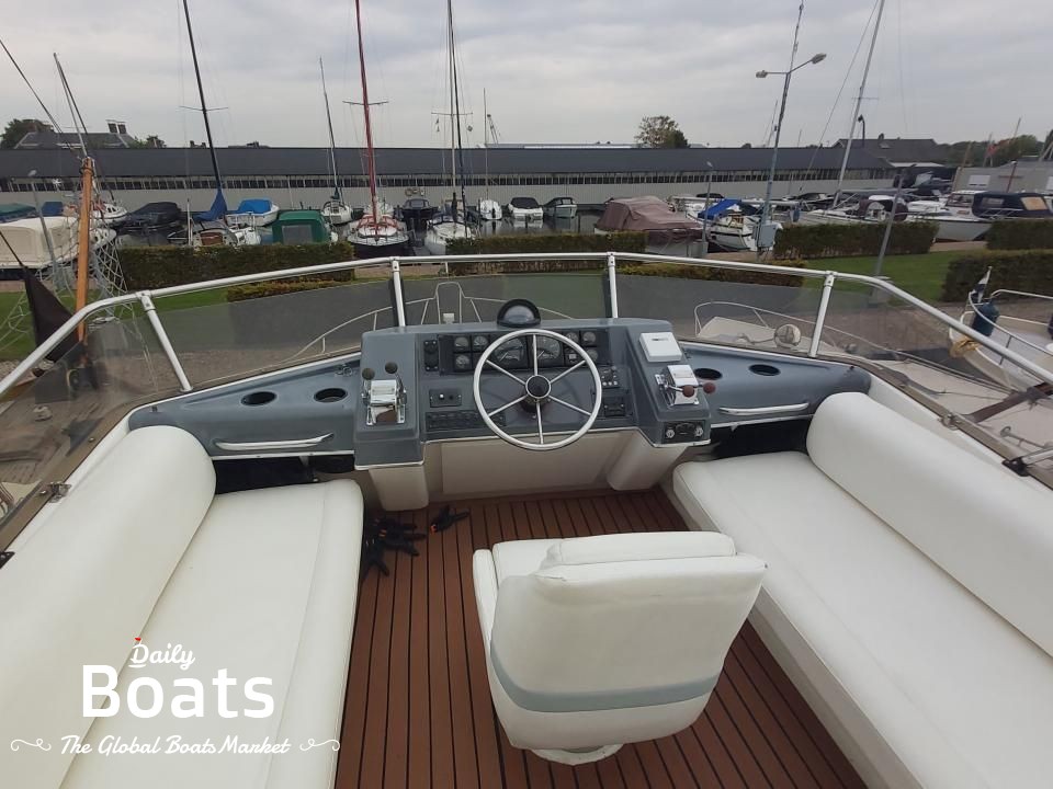 1992 Bayliner 3688 Motoryacht for sale. View price, photos and Buy 1992 ...