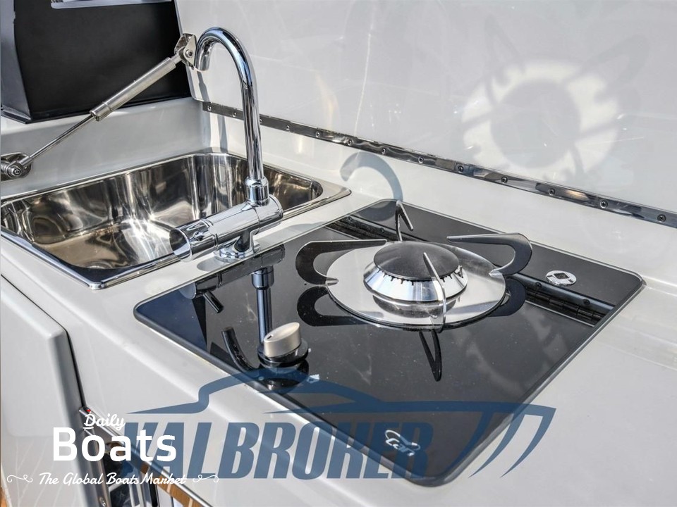 2023 FIM Regina 340 Entrofuoribordo Benzina for sale. View price ...