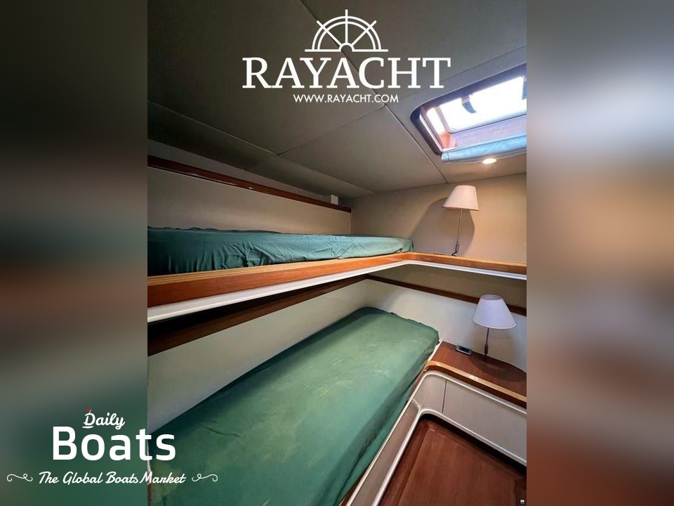 1995 Maxi Dolphin 80' for sale. View price, photos and Buy 1995 Maxi ...