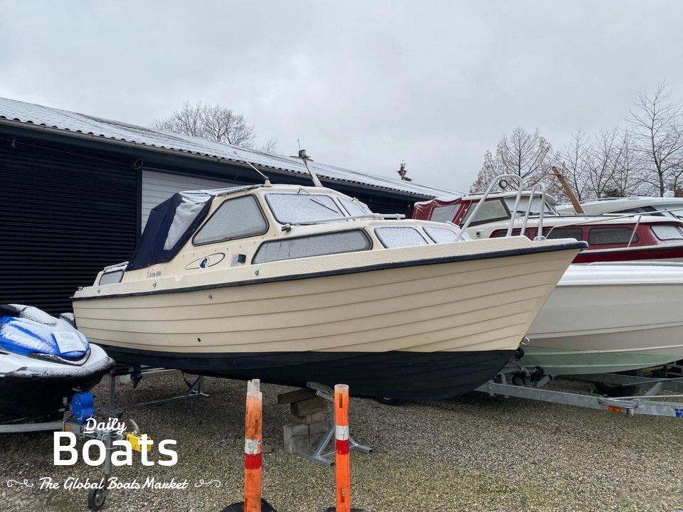 1995 Uttern 690 for sale. View price, photos and Buy 1995 Uttern 690 ...