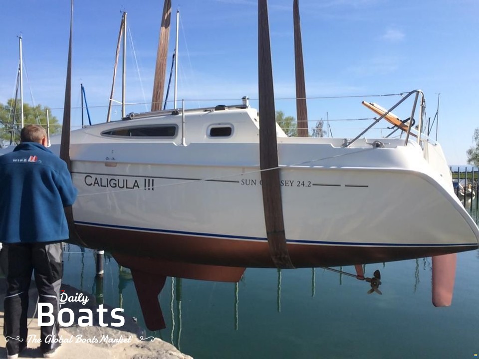 2001 Jeanneau Sun Odyssey 24.2 for sale. View price, photos and Buy ...