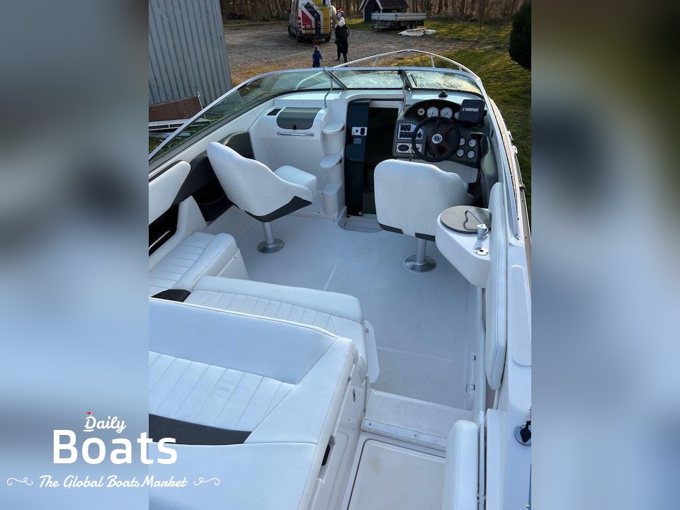 2004 Regal 2250 for sale. View price, photos and Buy 2004 Regal 2250 ...