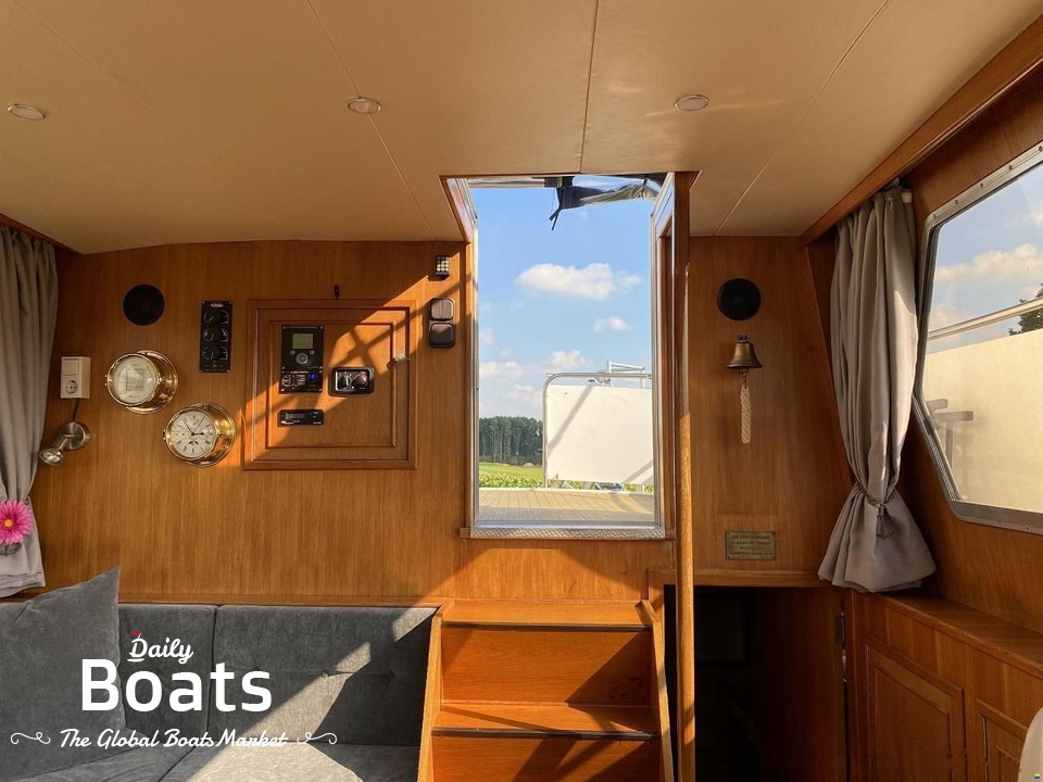 1990 Atlantic Motor Yachts 37 Fb for sale. View price, photos and Buy ...