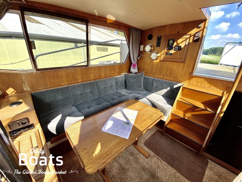 1990 Atlantic Motor Yachts 37 Fb for sale. View price, photos and Buy ...