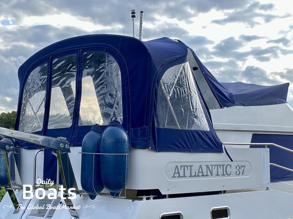 1990 Atlantic Motor Yachts 37 Fb for sale. View price, photos and Buy ...