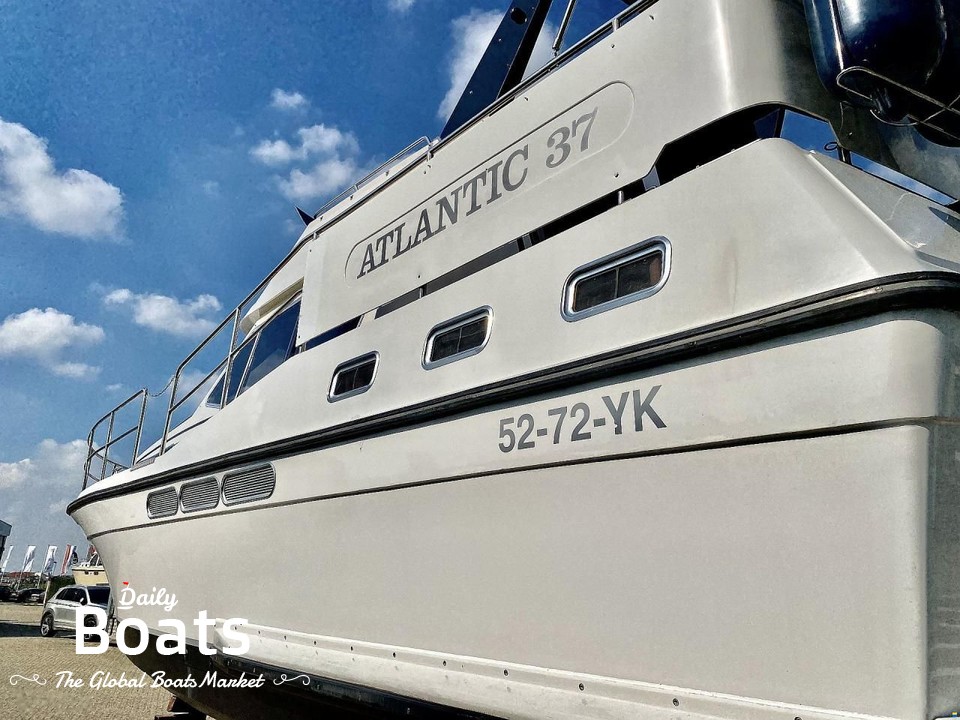 1990 Atlantic Motor Yachts 37 Fb for sale. View price, photos and Buy ...
