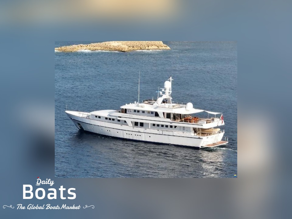 1986 Motor Yacht 38M Nicolini for sale. View price, photos and Buy 1986 ...