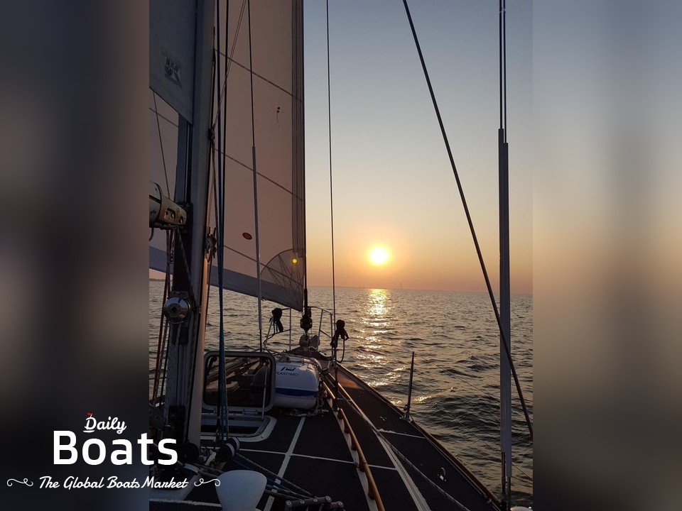 1988 Westerly Oceanlord 41 for sale. View price, photos and Buy 1988 ...