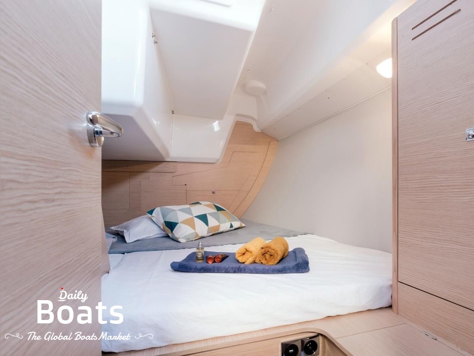 2022 Dufour D32 for sale. View price, photos and Buy 2022 Dufour D32 ...