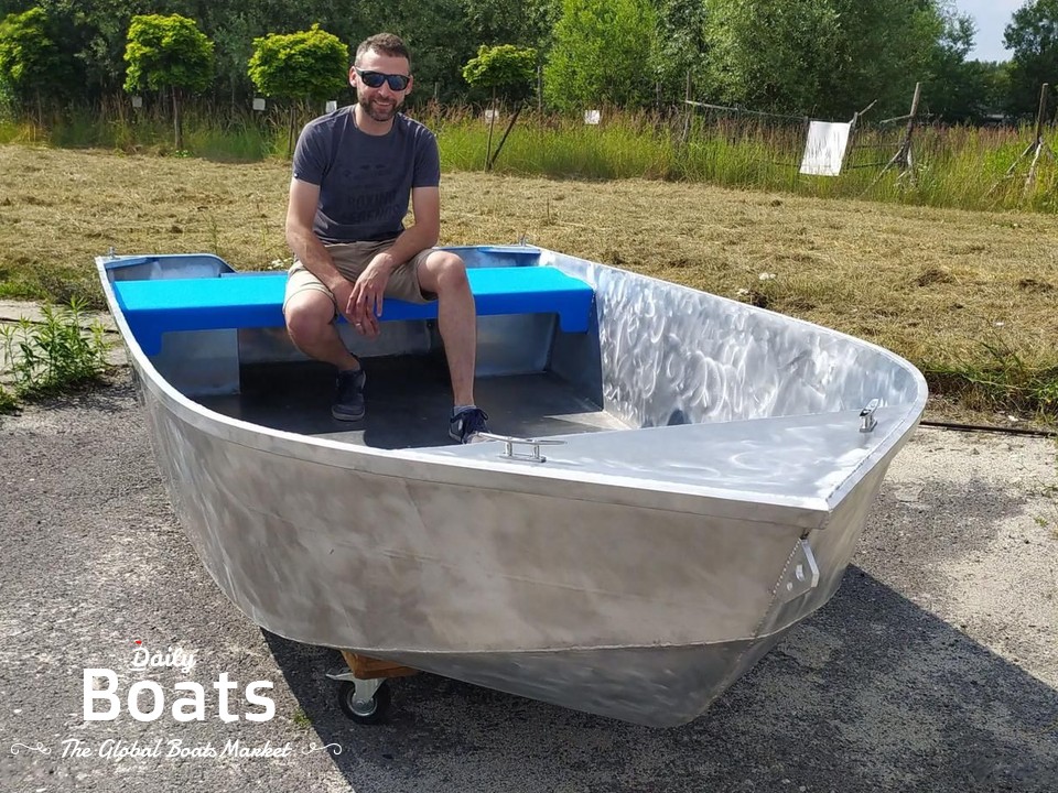 2023 Moon Boats 345 V for sale. View price, photos and Buy 2023 Moon ...