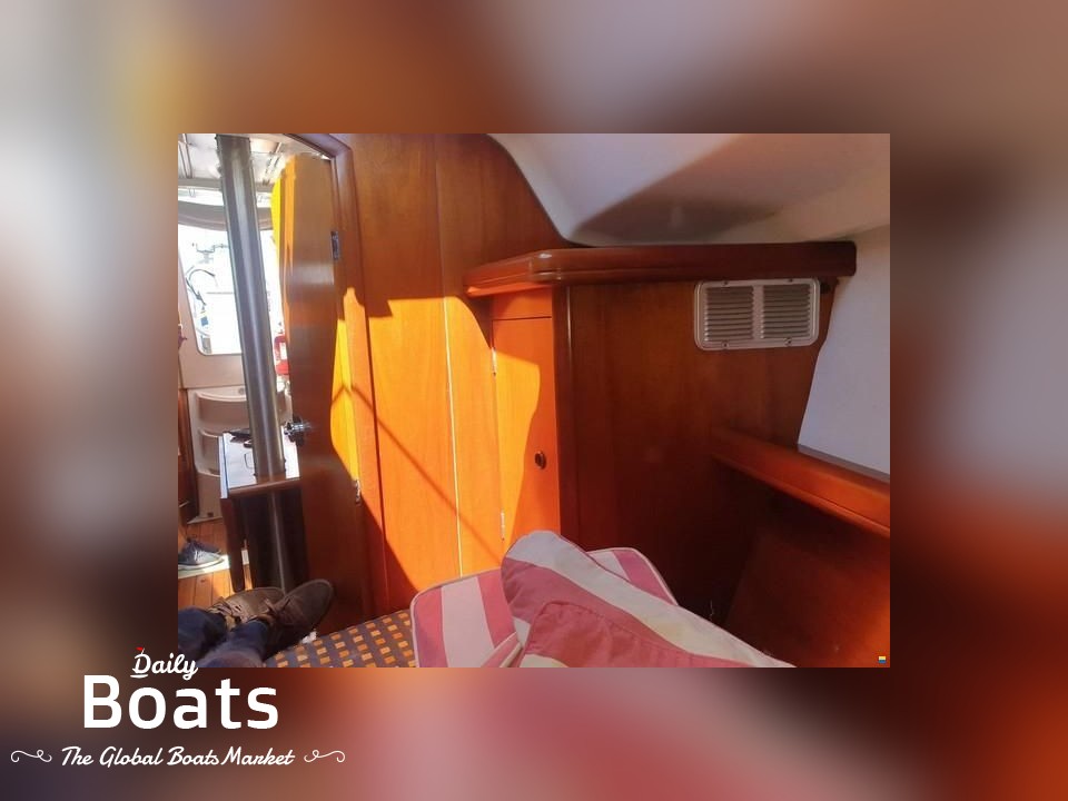 2001 Bénéteau Oceanis 311 for sale. View price, photos and Buy 2001 ...