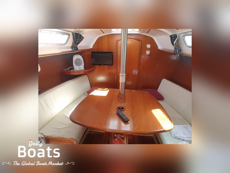 2001 Bénéteau Oceanis 311 for sale. View price, photos and Buy 2001 ...