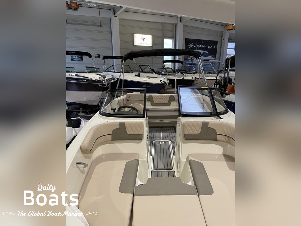 2023 Bayliner Vr 4 Oe for sale. View price, photos and Buy 2023 ...