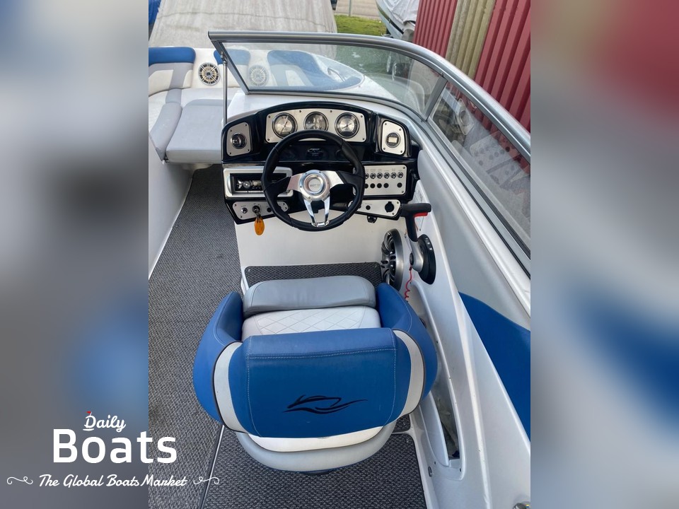 2015 Rinker 220 Mtx for sale. View price, photos and Buy 2015 Rinker ...